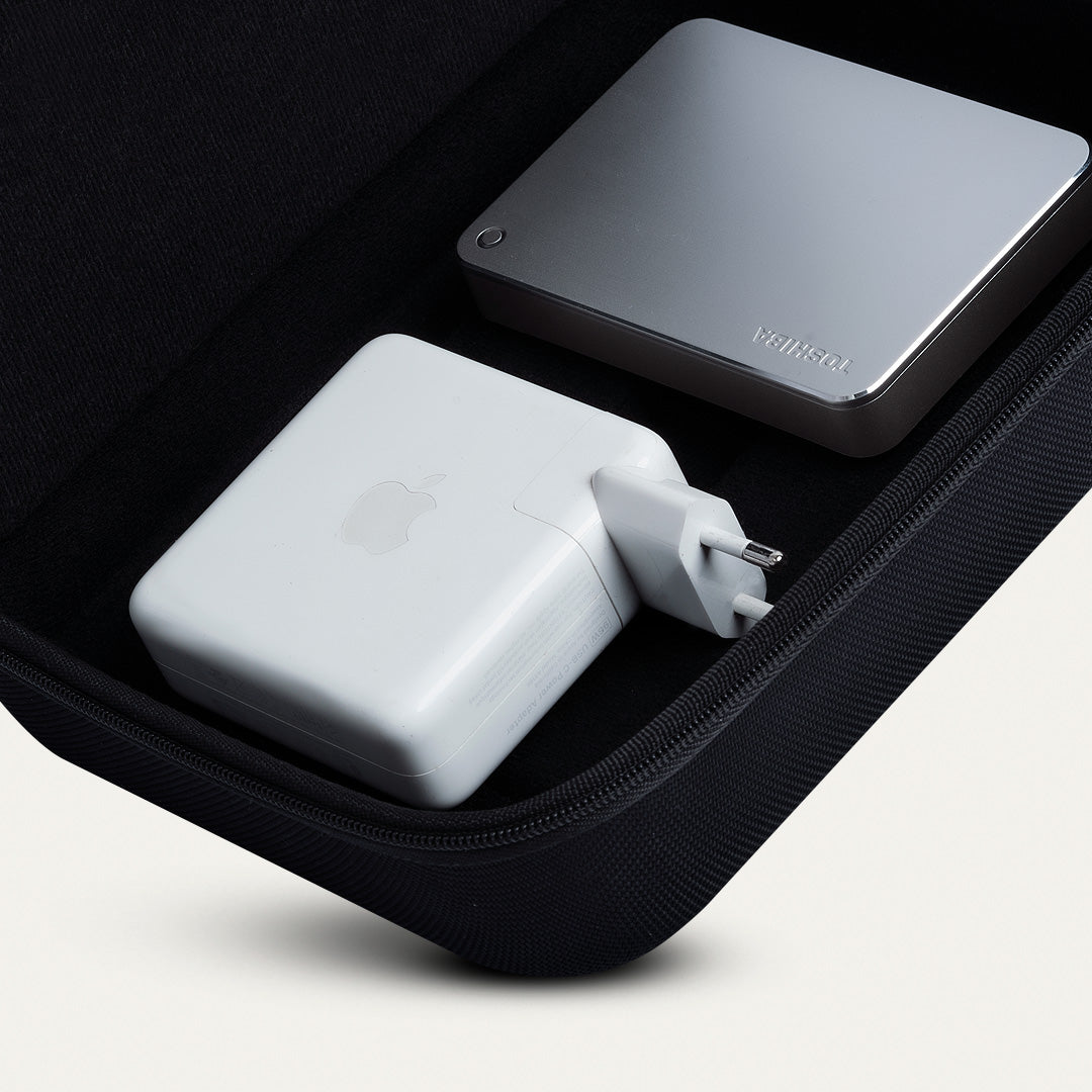 The Gadget Box MENNT® - Estuche para Cables – mennt.cl